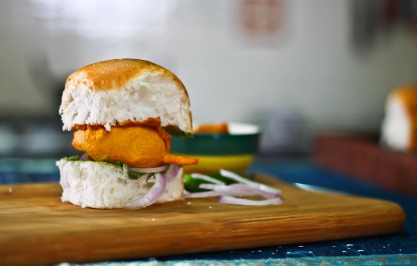 10 Reasons Why We Love Vada Pav