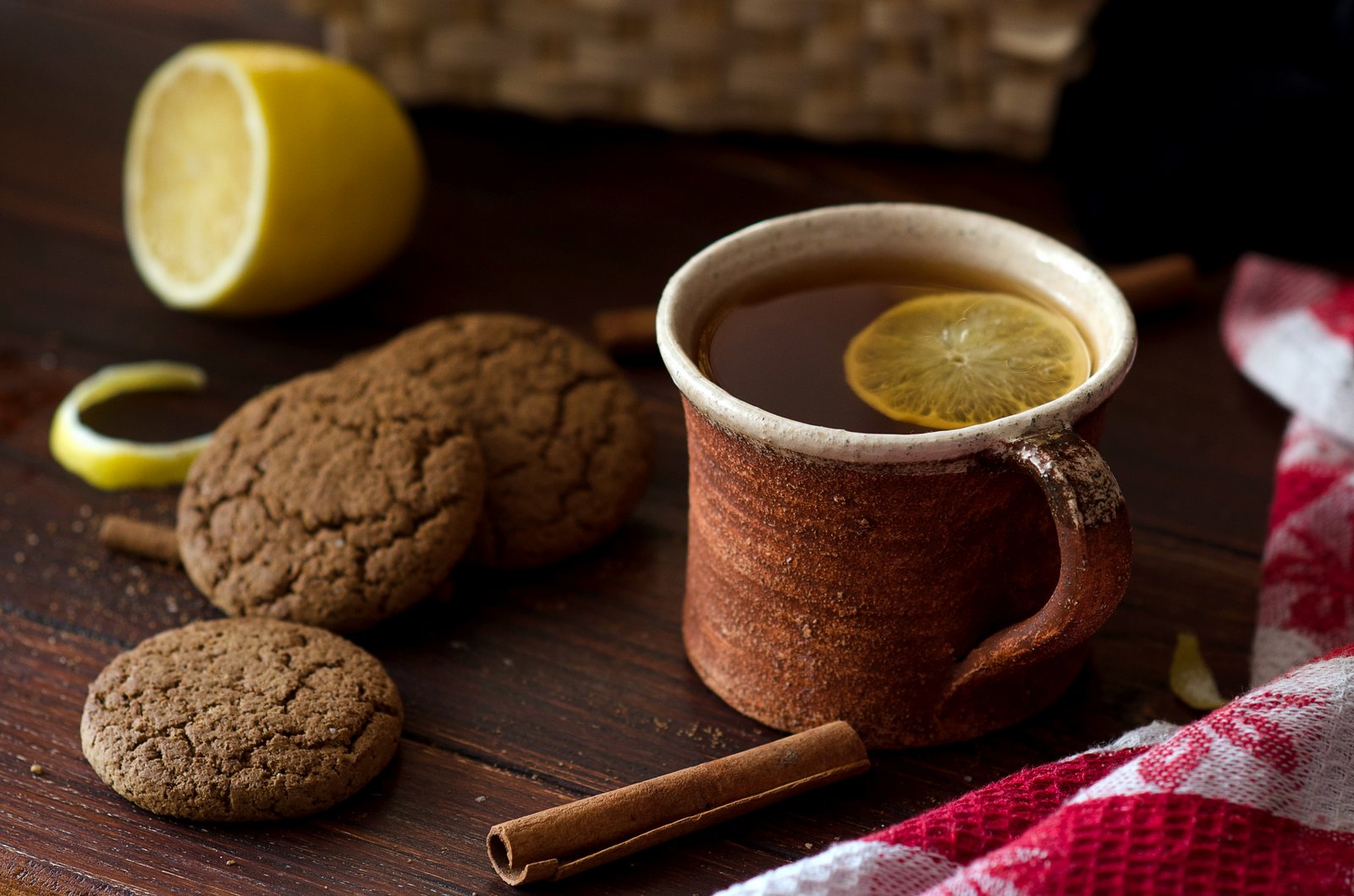 Cinnamon Spiced Black Lemon Tea Recipe | Archana's Kitchen