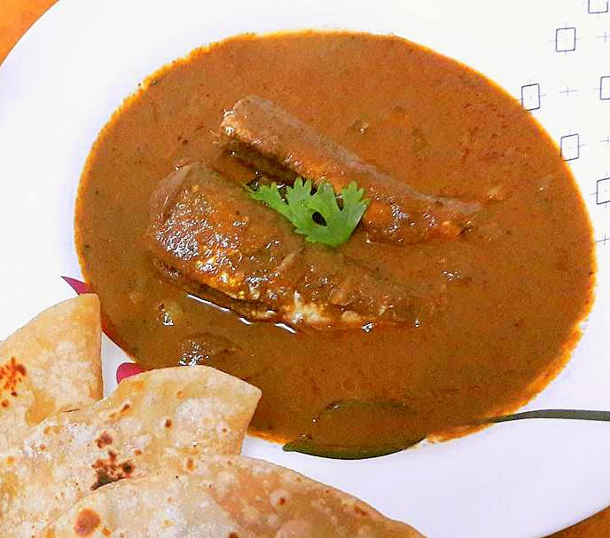 Fenugreek Spiced Sardine Fish Curry Recipe | Archana's Kitchen