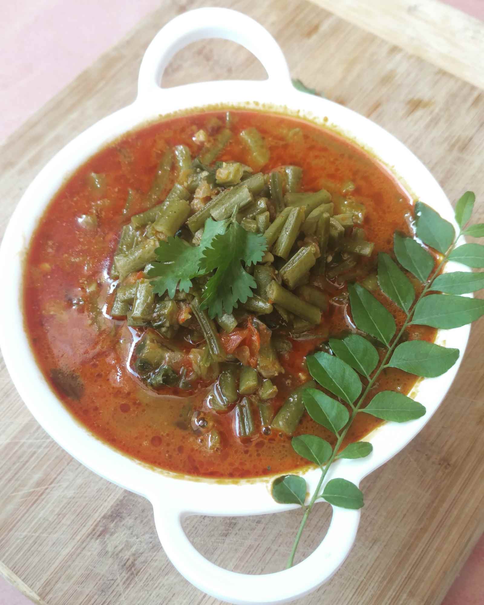 गवार फली मसाला सब्ज़ी रेसिपी - Gawar Phali Masala Sabzi | Archana's Kitchen