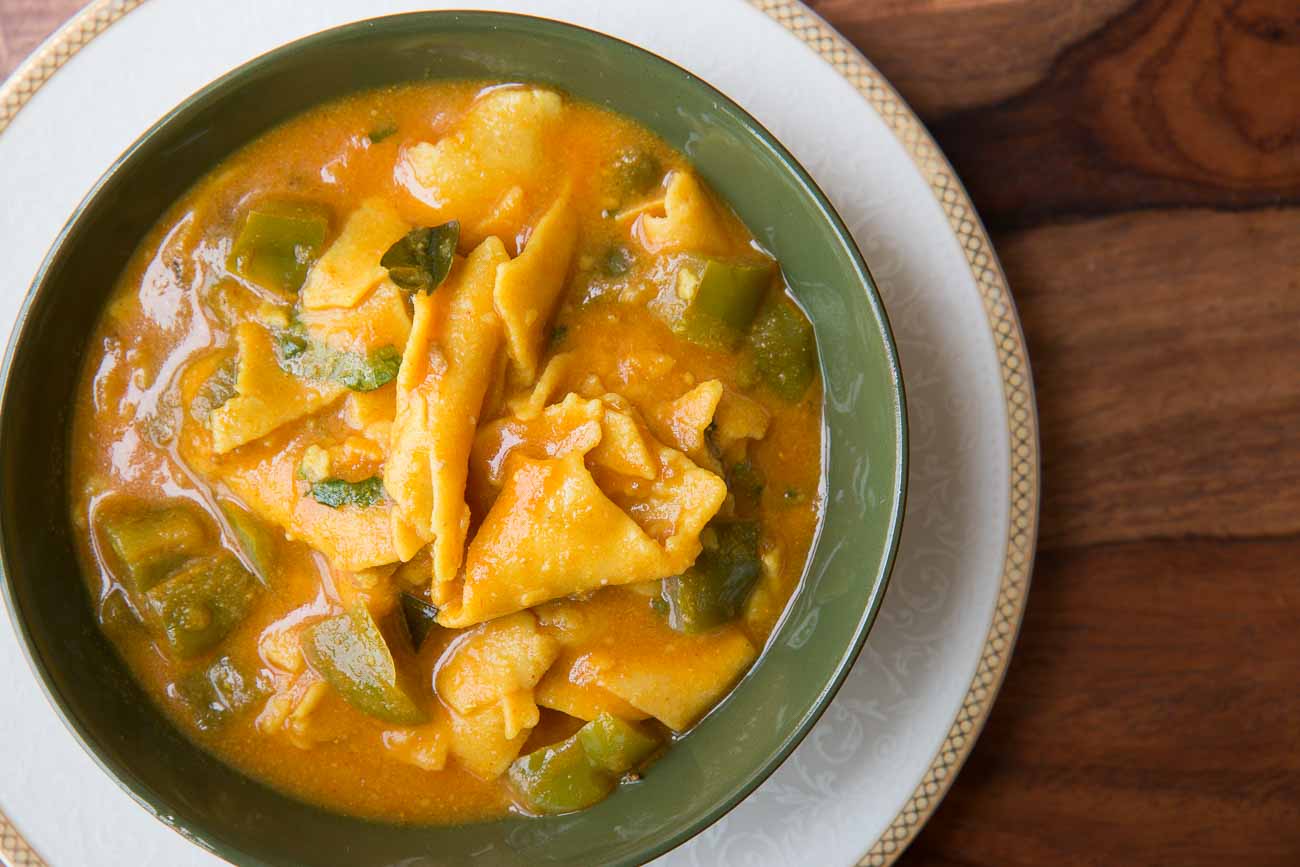 Rabodi Simla Mirch Ki Sabzi (Rajasthani Curry with Corn P... | Archana ...