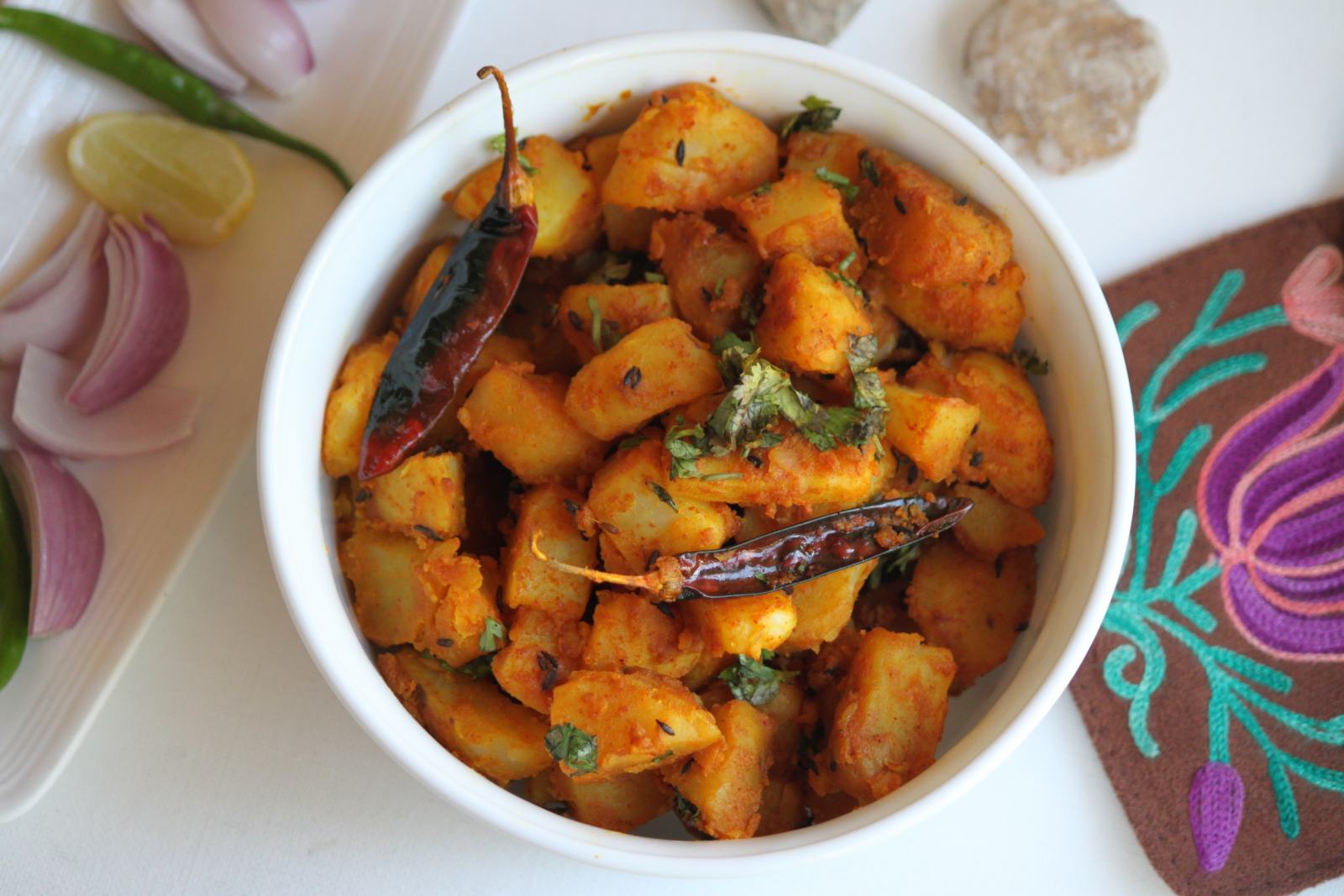 Pahadi Aloo Ke Gutke Recipe | Authentic Uttarakhand Aloo ... | Archana ...
