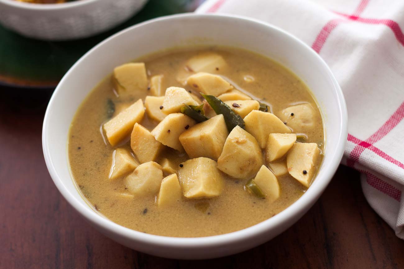 Andhra Style Chama Dumpa Pulusu Recipe - Arbi With Sesame... | Archana ...