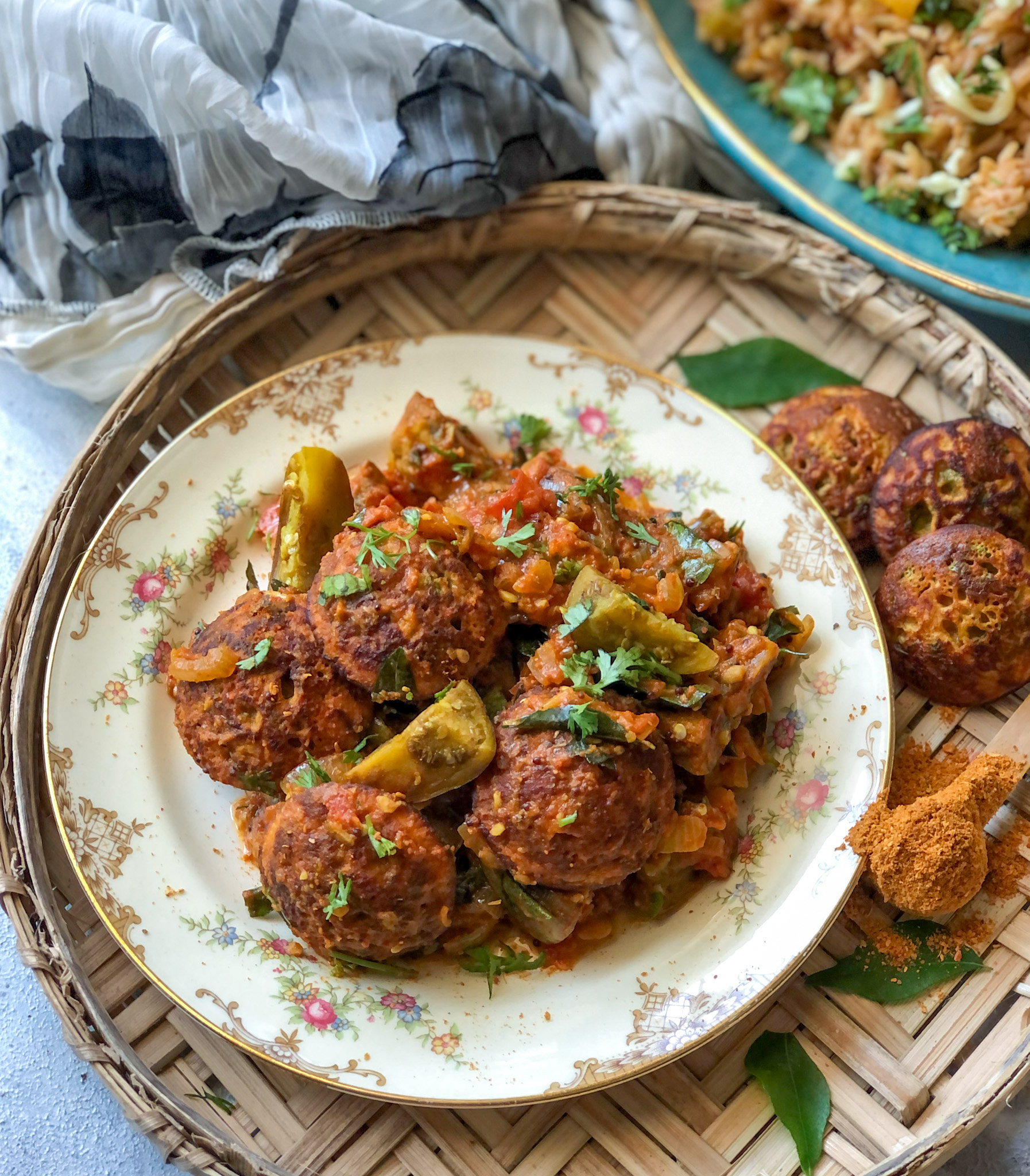 Vankaya Pakodi Koora Recipe - Andhra Style Brinjal Pakora... | Archana ...