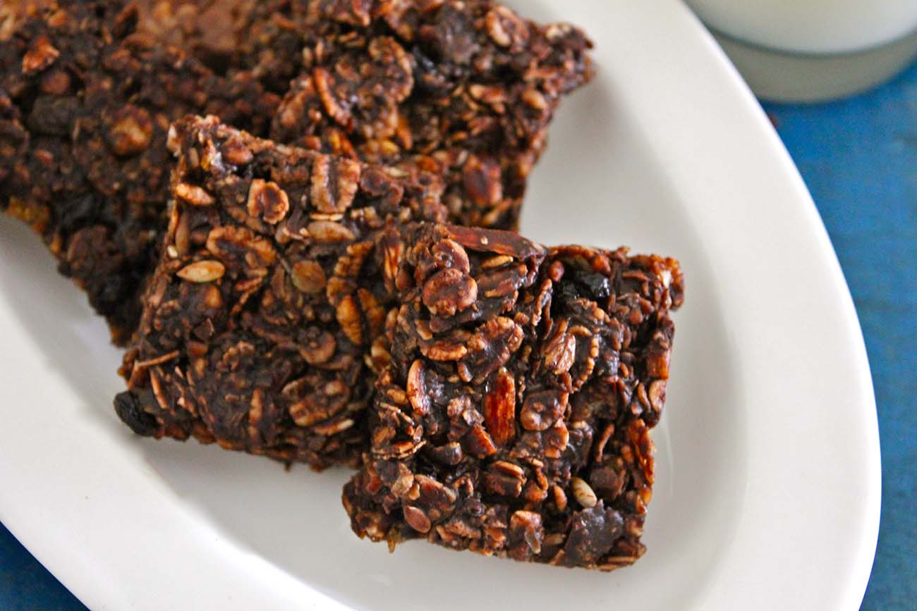 No Bake Chocolate Coated Muesli Bars Recipe | Archana's Kitchen