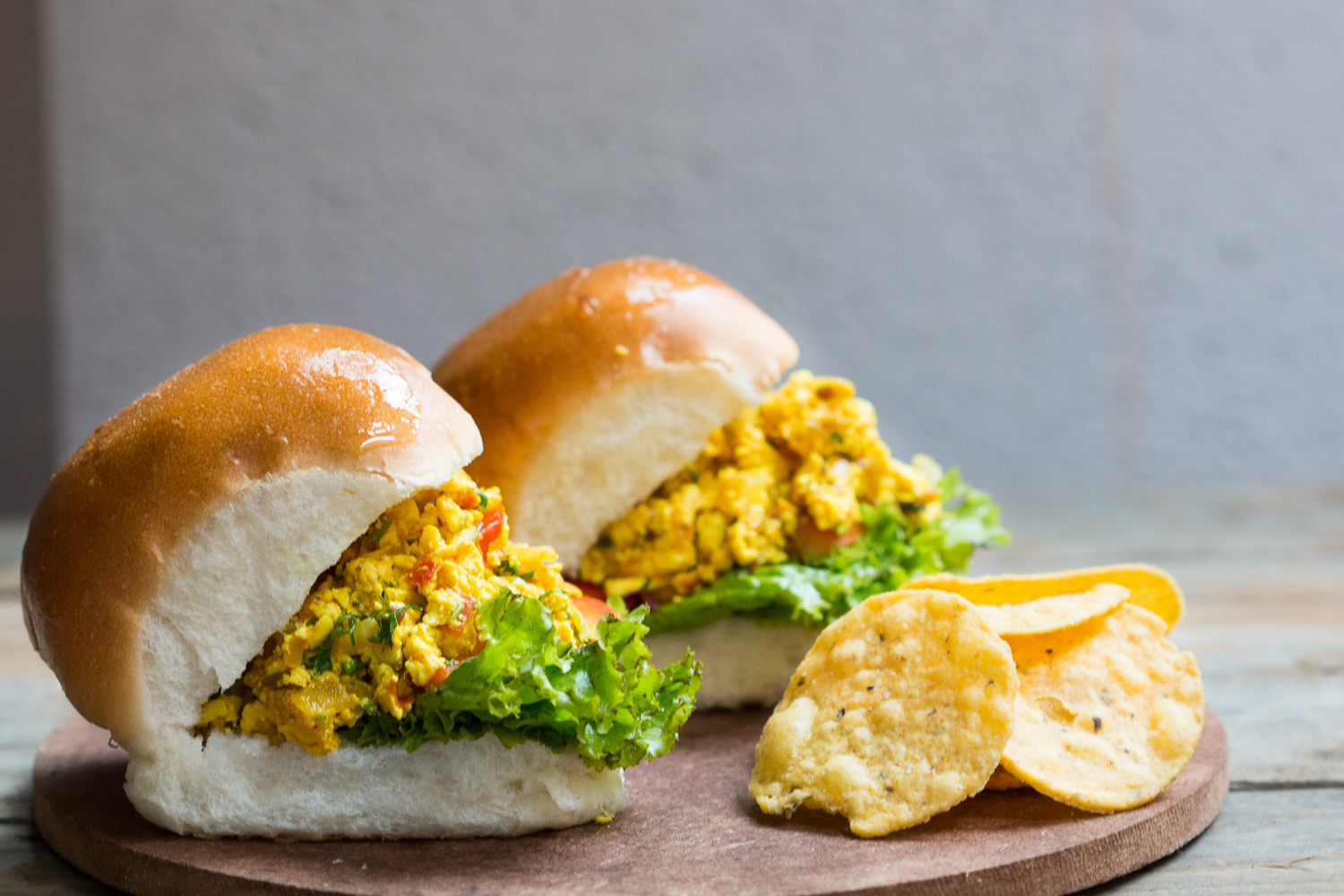 Spicy Paneer Bhurji Pav Sandwich Recipe - Breakfast Recipe | Archana's ...